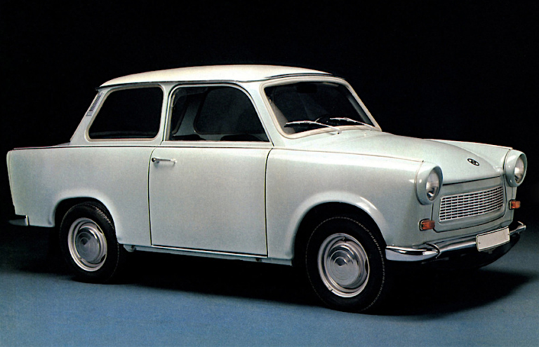 TRABANT qui con tutte le curiosità, caratteristiche, VIDEO e FOTO